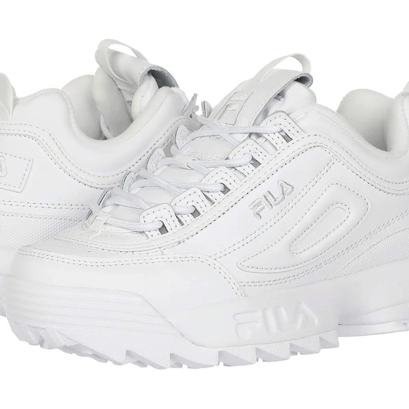 Fila | Shoes | Fila White Womens Disruptor Ii 75 No Rip No Flaw | Poshmark